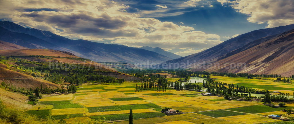 Gilgit Balstisan Top Places | Baltit Fort | Passu Cones Hunza