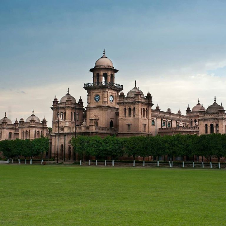 Historical Places in Pakistan - List of The Top Famous landmarks